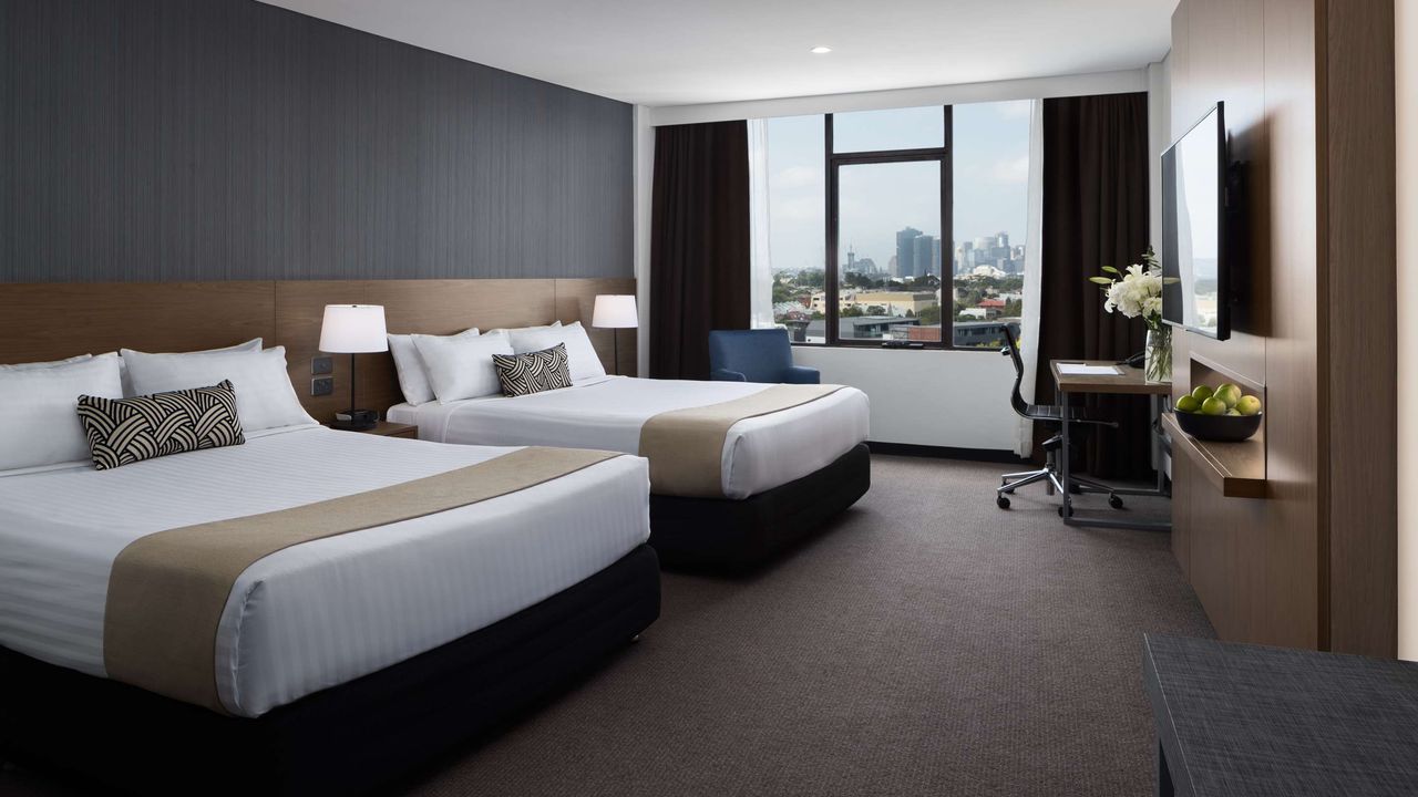 Rydges Camperdown $117. Sydney Hotel Deals & Reviews - KAYAK