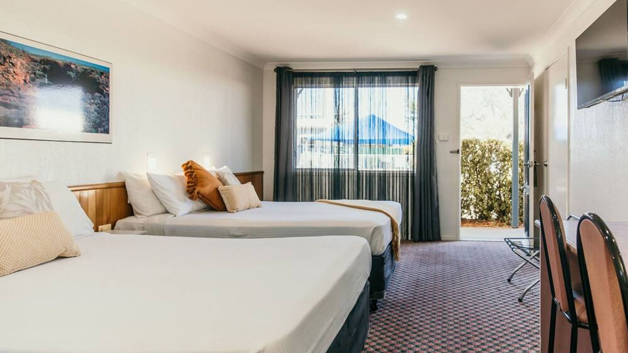 Outback Motel Mt Isa $175. Mount Isa Hotel Deals & Reviews - KAYAK