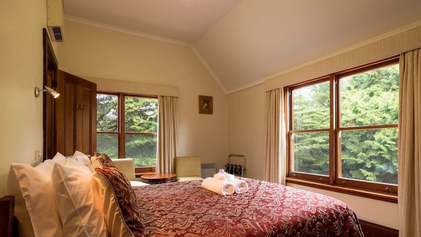 Franklin Manor $176. Strahan Hotel Deals & Reviews - KAYAK