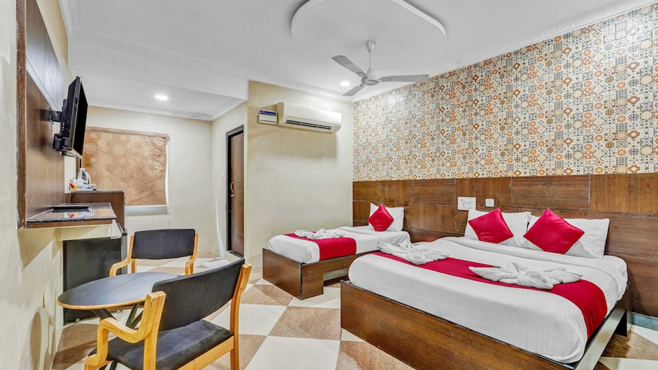 Season 4 Residences - Teynampet Near Apollo Hospital ,balaji Dental, Us ...